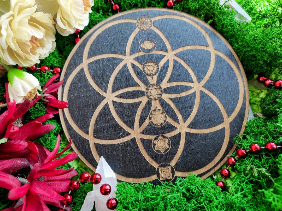 Seed of Life With 7 Chakras, Wood Crystal Grid, Sacred Geometry, Altar ...