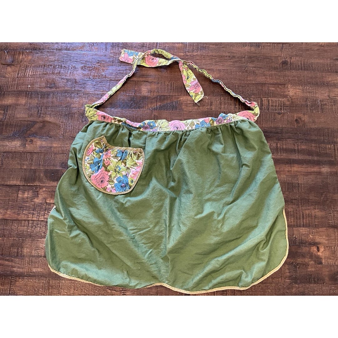 1970s Reversible Half Apron 70s Kitchen Decor Green Floral Summer Print ...