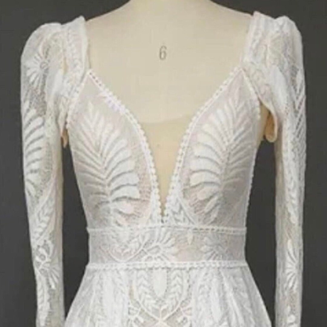 RAVEN WEDDING DRESS - Etsy UK