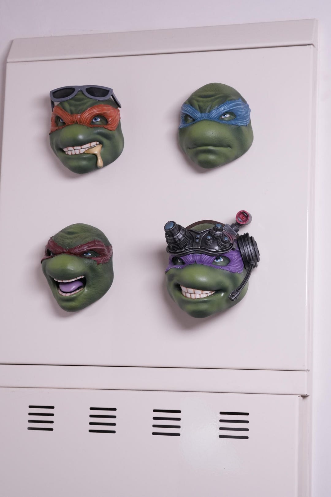 Handcrafted TMNT Ninja Turtles Head Magnet Collectible Magnet - Etsy