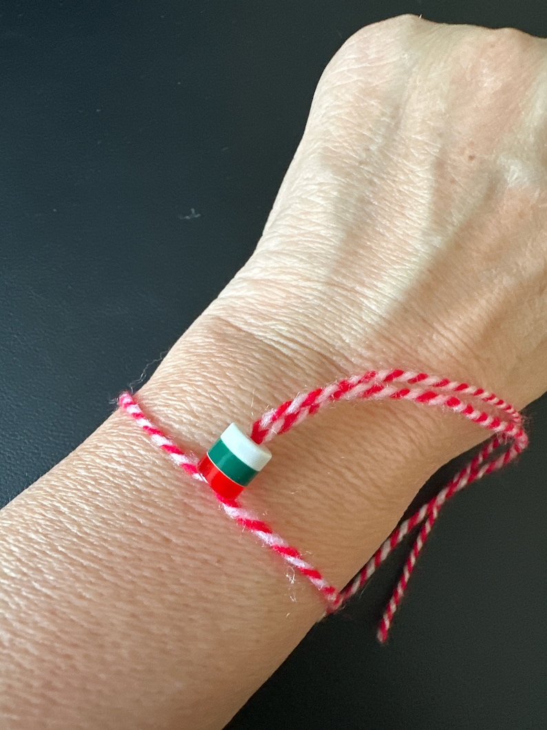 Martenitsa, Folk, Bulgarian, Mартинка, Baba Marta, Flag, Martenitza ...