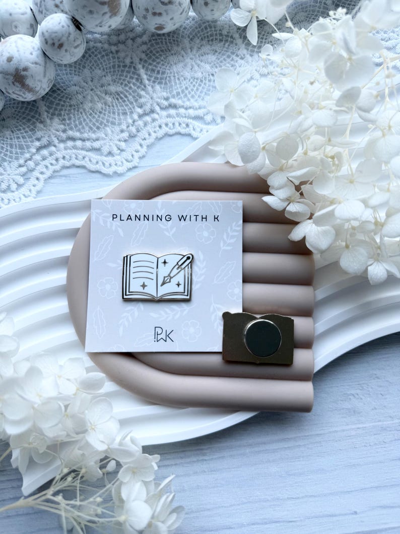Journal or Planner With Fountain Pen Planner Magnet | Gold Plated ...
