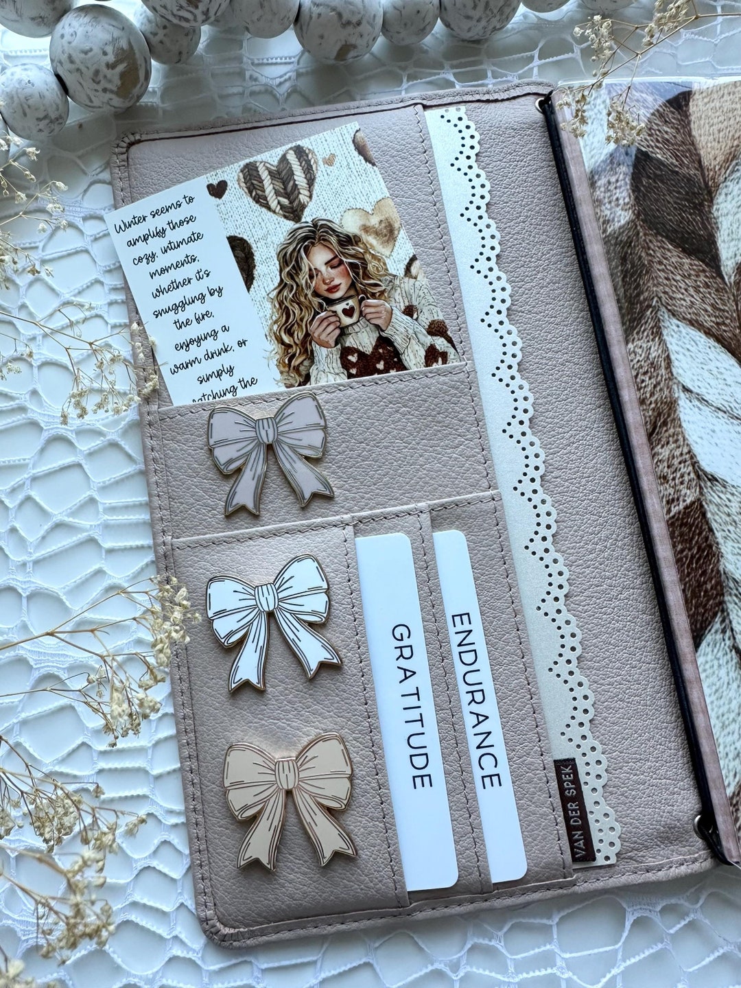 Bow Enamel Magnet | Planner Magnet | White Bow | Beige Bow | Light ...