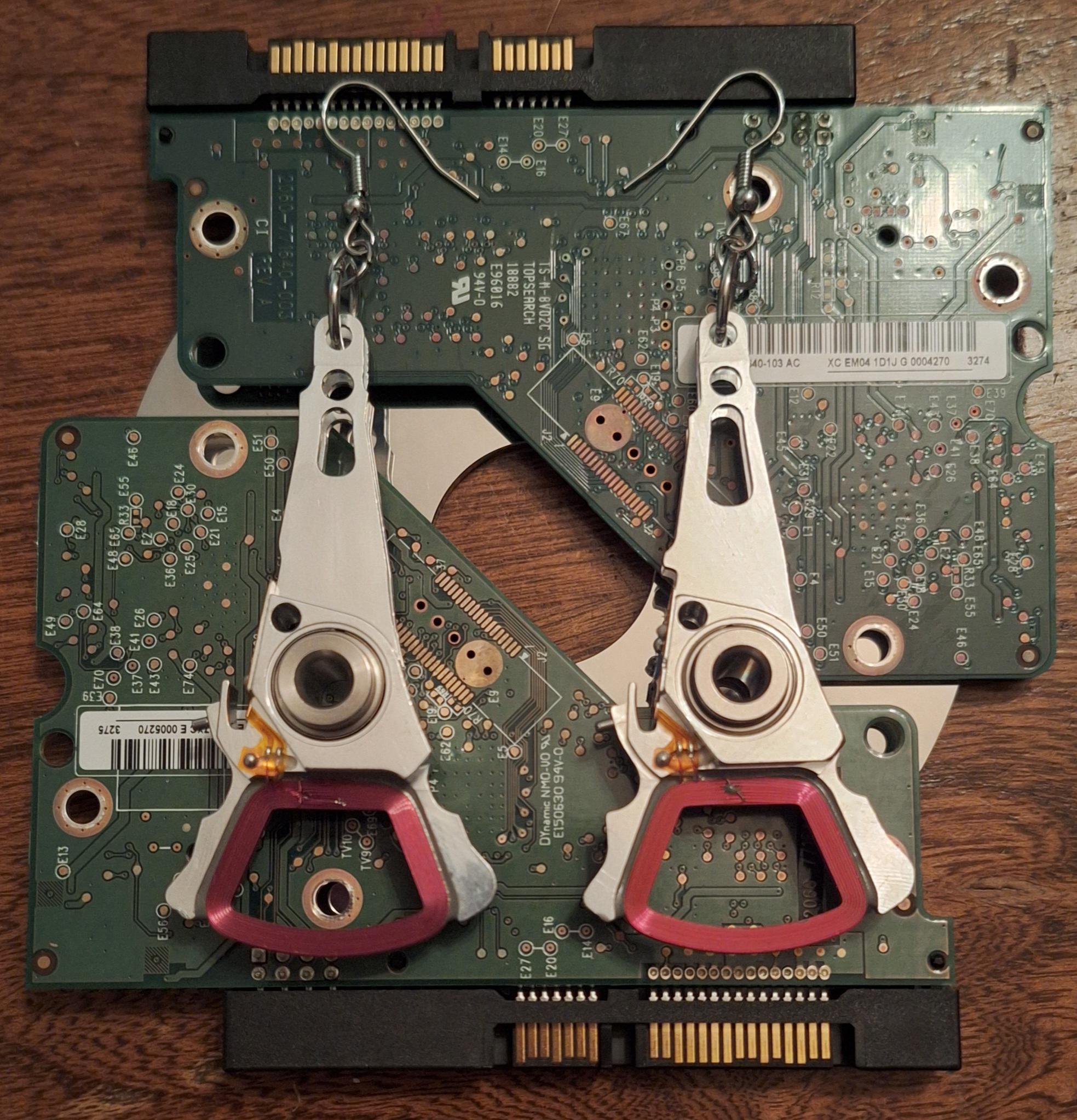 Upcycled Hard Disk Drive Read / Write Arm Earrings - Etsy