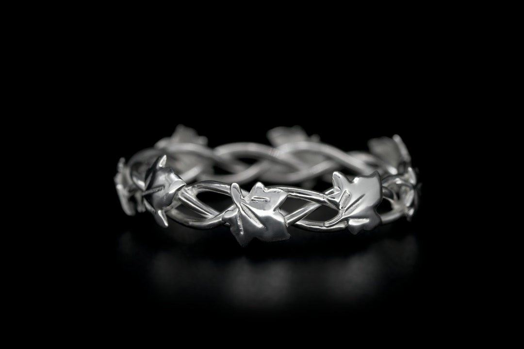 Twisted Ivy Ring - Wilde Flower. Sterling Silver Ivy Leaf and Vine Ring ...