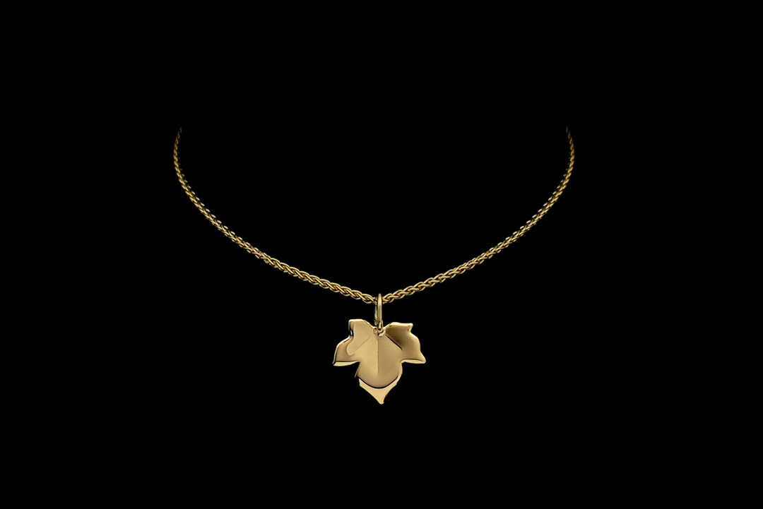9ct Gold Ivy Leaf Charm: Handmade Hallmarked Gold Pendant - Etsy