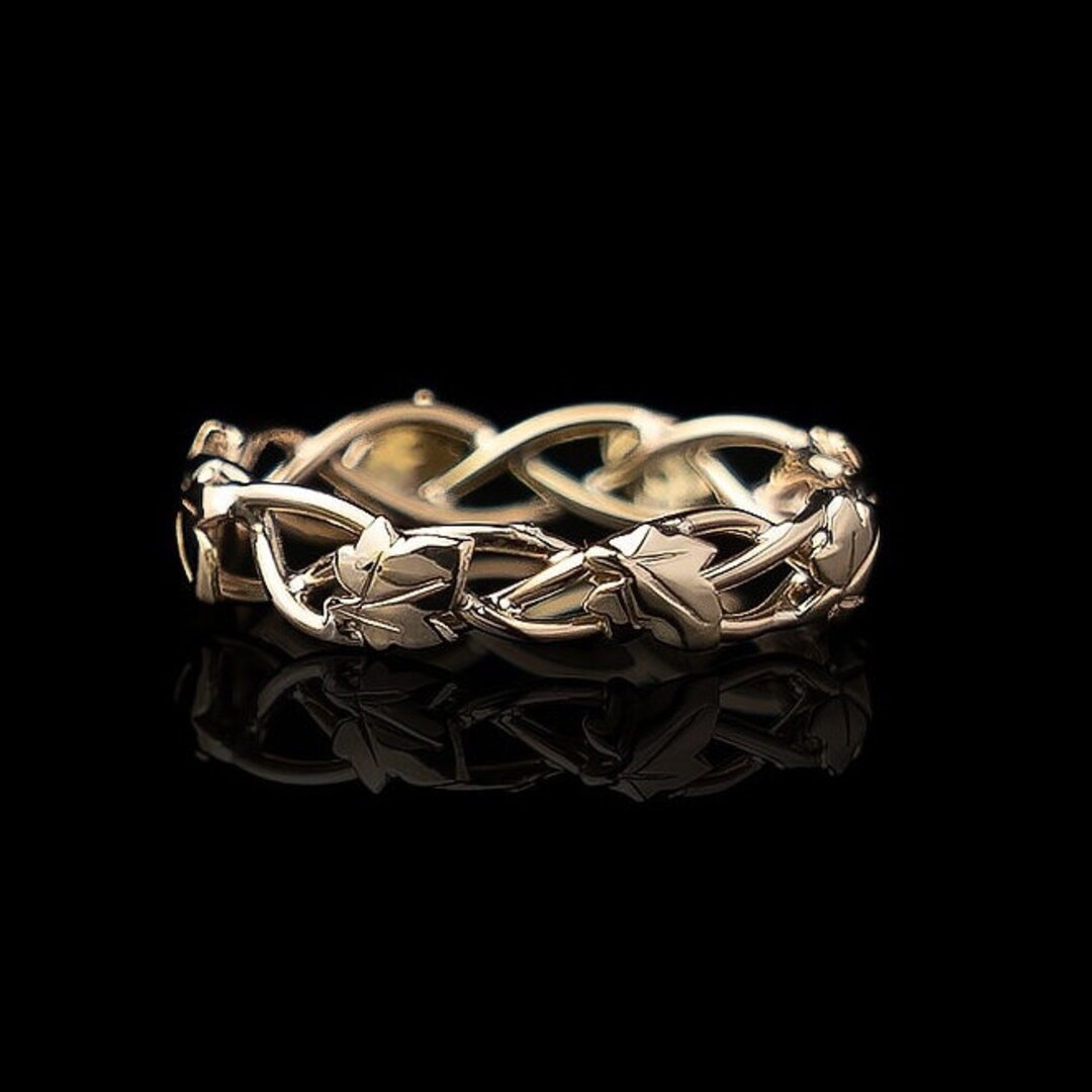 18ct Gold Twisted Ivy Leaf Ring: Handmade Solid Gold Band - Etsy