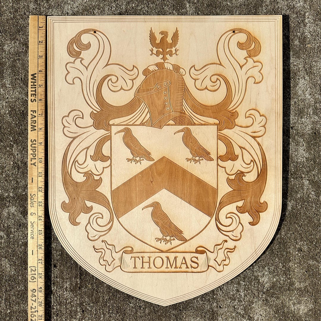 Thomas Family Crest - Coat of Arms - Heraldry Shield - Etsy