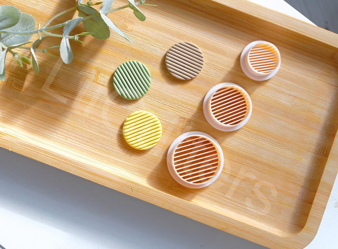Embossed Circle Polymer Clay Cutter | Geometric Lines & Scallop Edge ...