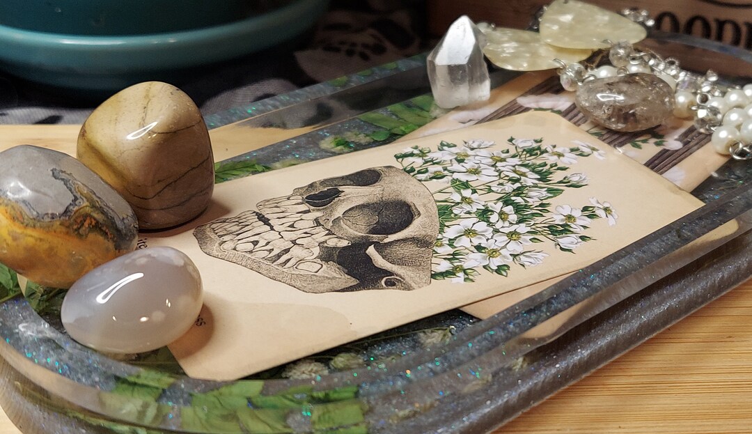 Tarot Tray, Vintage Anatomy Tarot Tray With Flowers Resin Witch Trinket ...