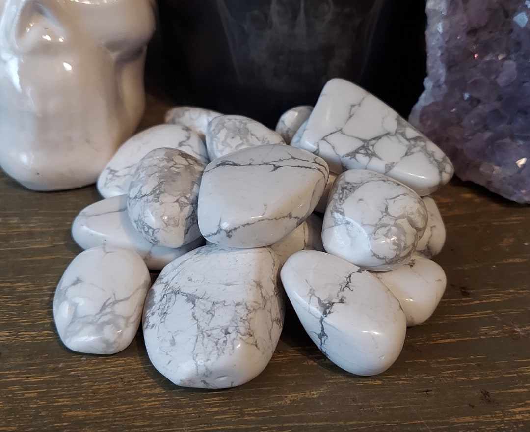 Howlite Tumbled Crystals, Polished Howlite, Metaphysical Witchy Home ...