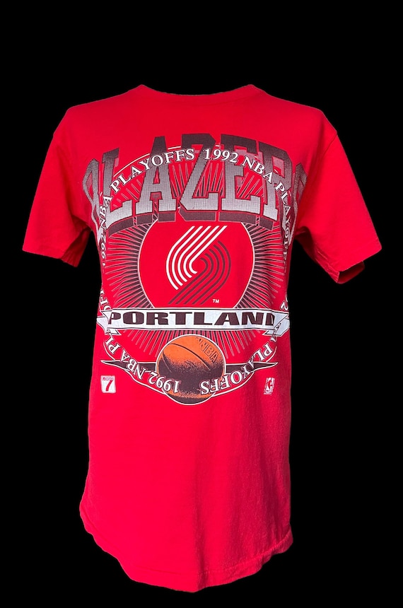 Vintage 1992 NBA Portland Trailblazers Logo 7 T shir… - Gem Vintage 1992 NBA Portland Trailblazers Logo 7 T shir… - Gem