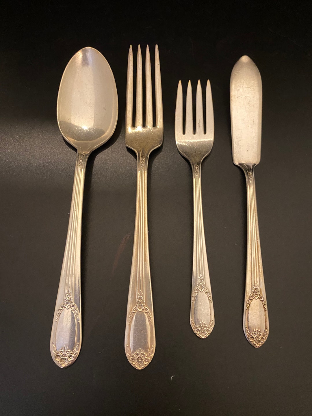 Garland AKA "rapture", by Rogers Bros, 1937, Assorted Pieces Available ...