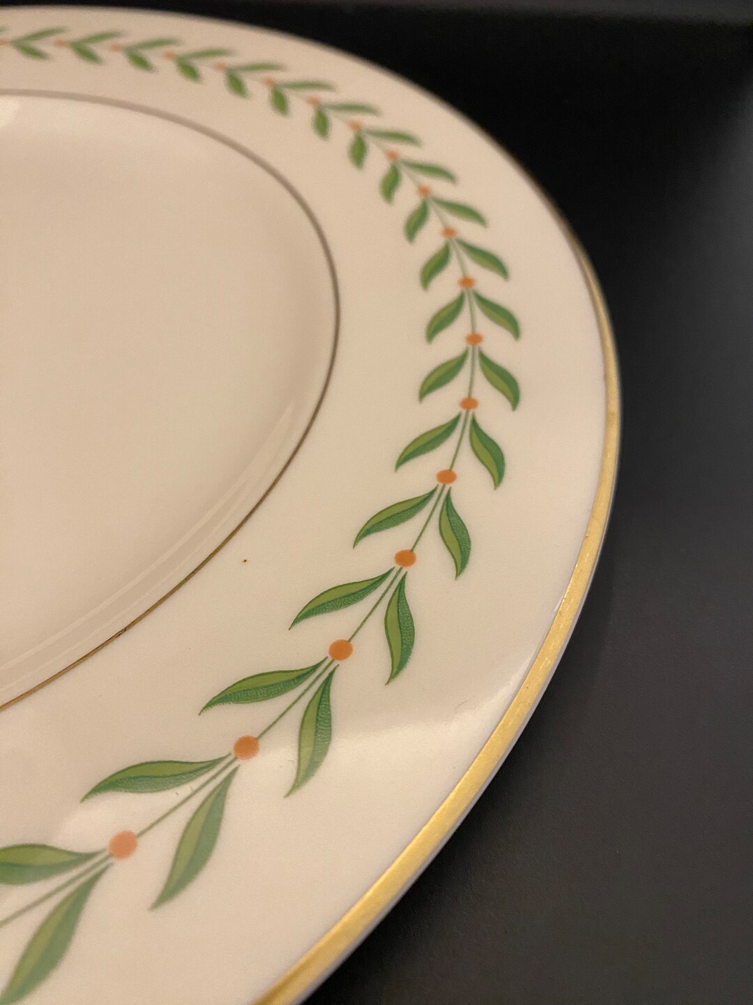 Greenwood by Syracuse Old Ivory Dinner Plates, Set of 2 - Etsy