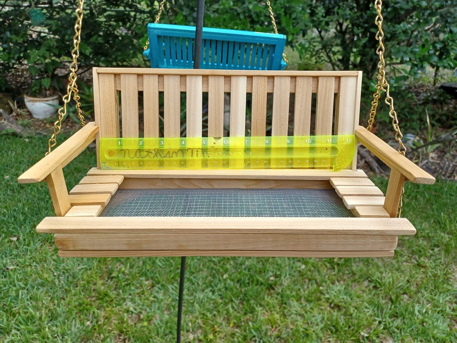 Cedar Porch Swing Bird Feeder - Etsy
