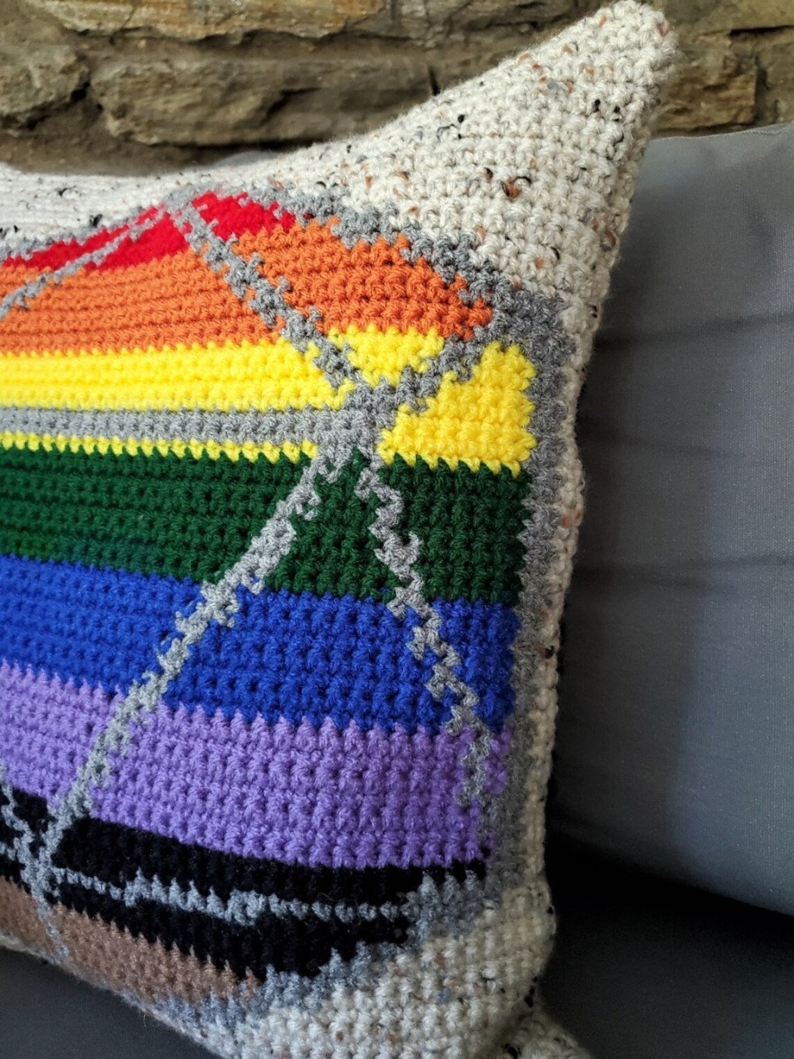 D20 Pride Flag Crochet Pillow Pattern, Dungeons and Dragons Rainbow ...