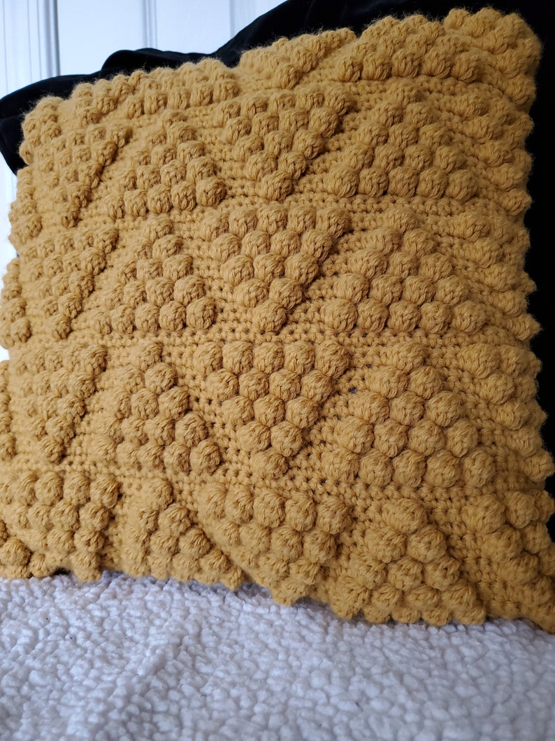 Triangle Crochet Pillow Pattern, Bobble Stitch Pattern, Crochet Home ...