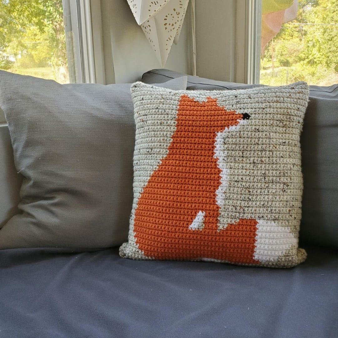 Crochet Fox Pillow Pattern: Intarsia Woodland Home Decor (PDF Pattern ...