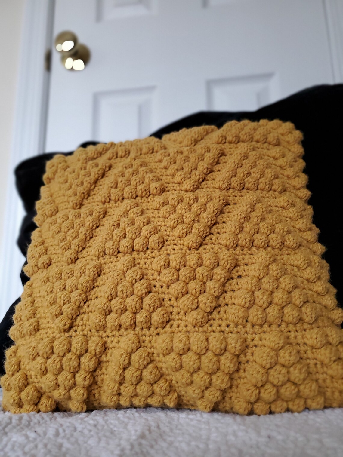 Triangle Crochet Pillow Pattern, Bobble Stitch Pattern, Crochet Home ...