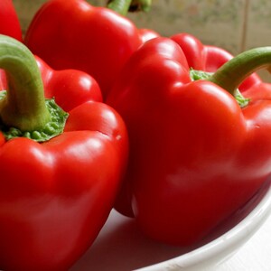 Sweet Big Red Bell Pepper Seeds - Non-gmo - Heirloom - Sweet, Fresh ...