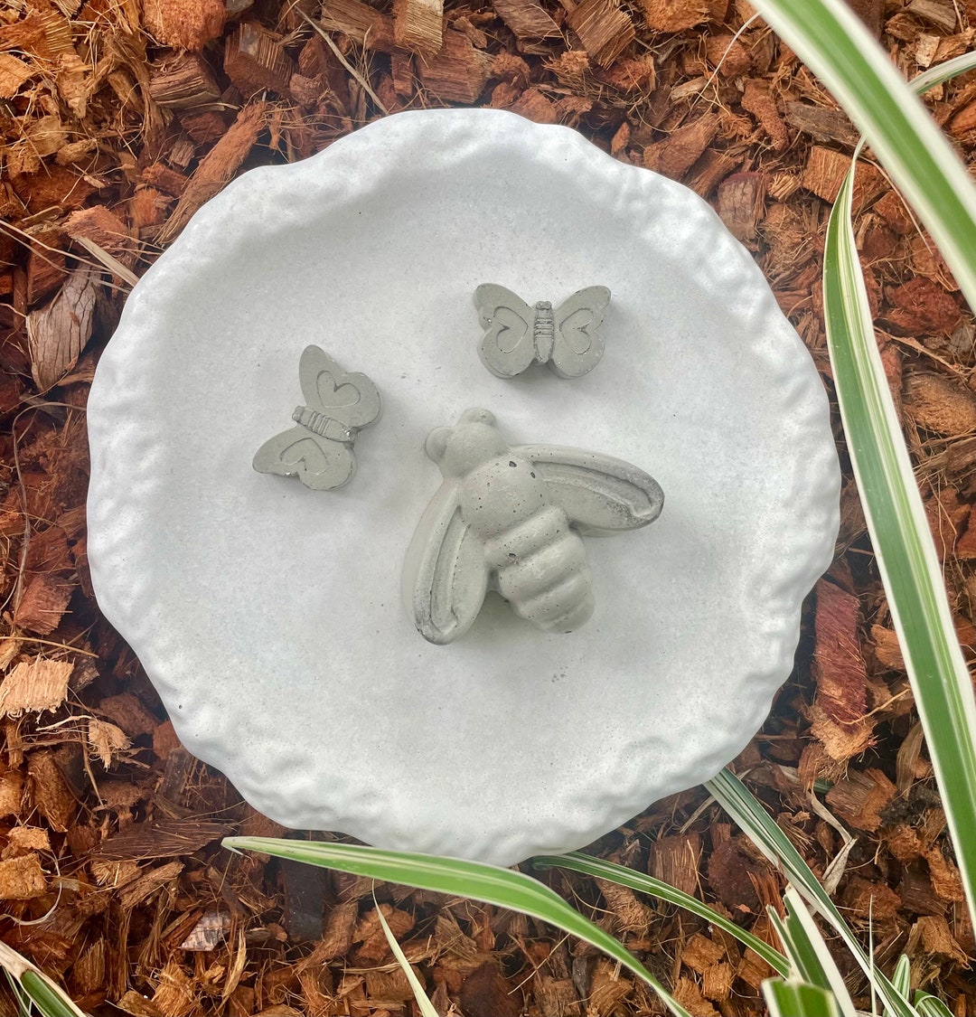 8" Cement Bee Watering Station | Butterfly Puddler Sealed Dish ...
