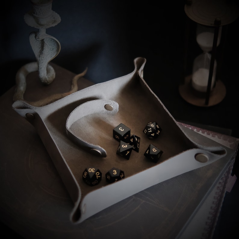 Leather Dice Tray PDF Pattern: DIY Square Design (digital Download) - Etsy