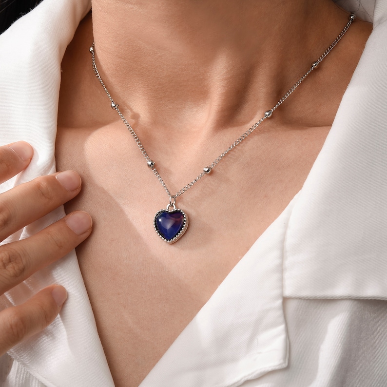 Changing Color Mood Stone Necklaceheart Mood Stone - Etsy