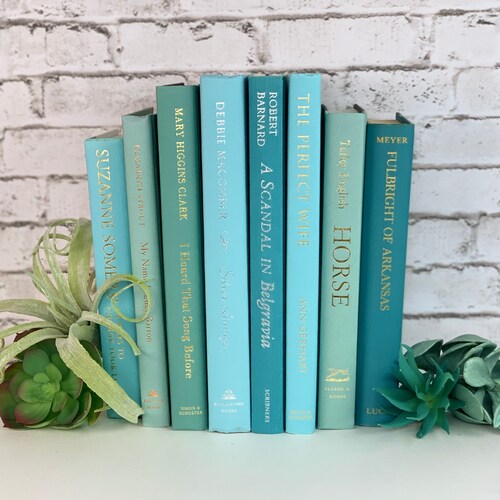 Bundle of Green Decorative Books by the Color Green Decor | Etsy