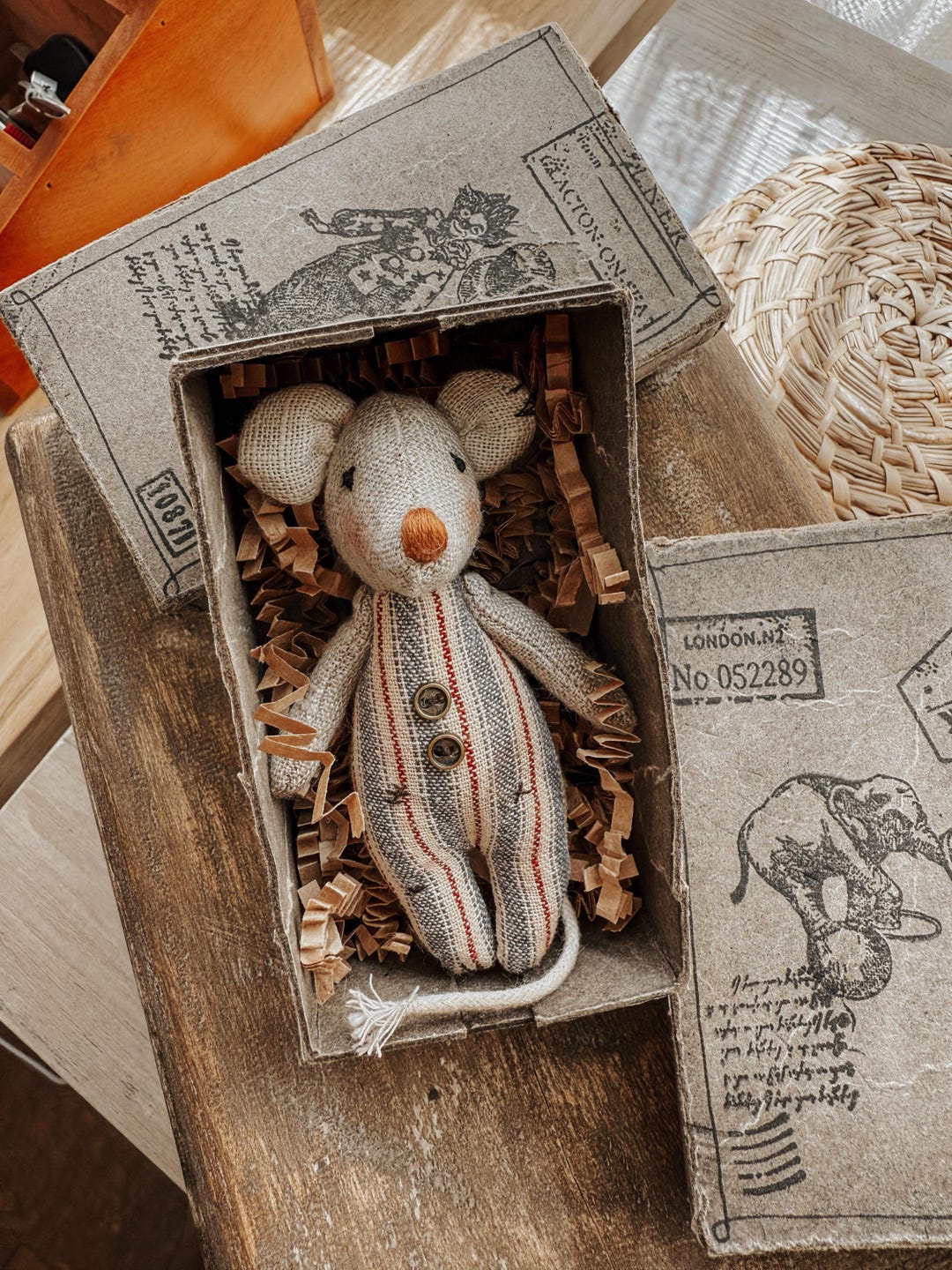 Handmade Linen Mouse in Gift Box: Vintage-style Collectible Toy - Etsy