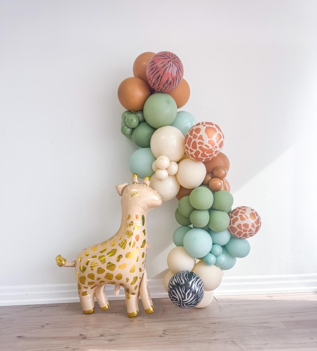 Safari Party Animal Themed Gold Giraffe Balloon Arch Kit Gender Neutral ...