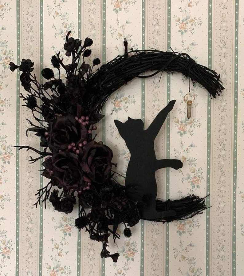 Cat Moon Wreath Witchy Hag Crescent Moon W/ Crystal - Etsy