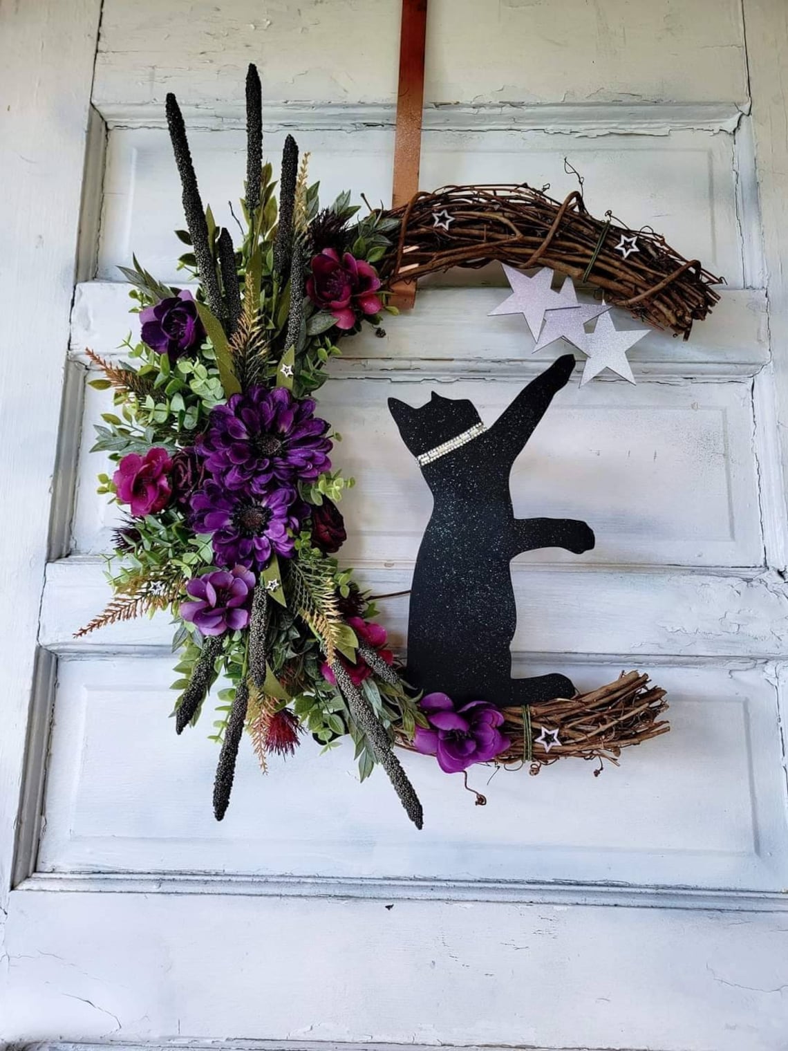 Black Cat Crescent Moon Wreath W/ Purple Flowers & Stars - Etsy