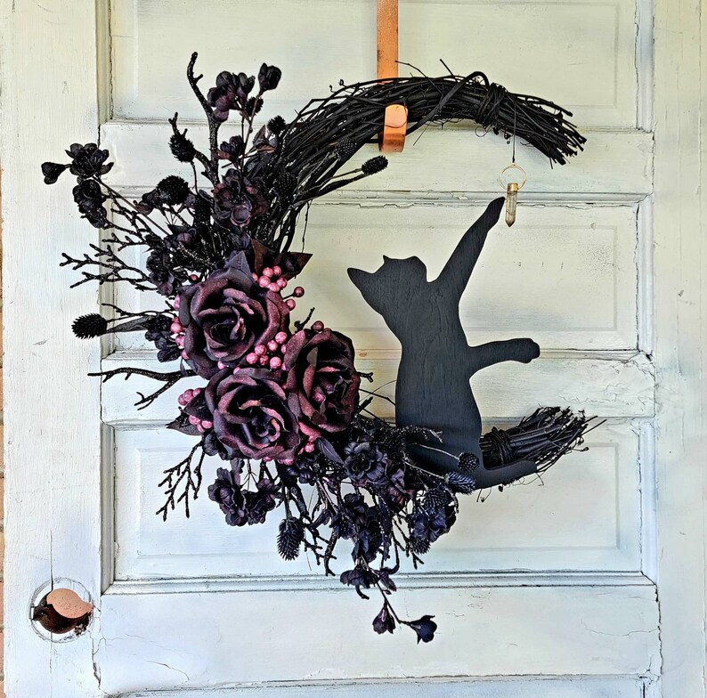 Cat Moon Wreath Witchy Hag Crescent Moon W/ Crystal - Etsy