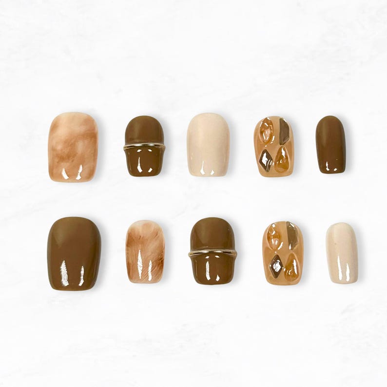 Caramel Brown Press Ons Nails Short Square Nail Set With Glitter Design ...