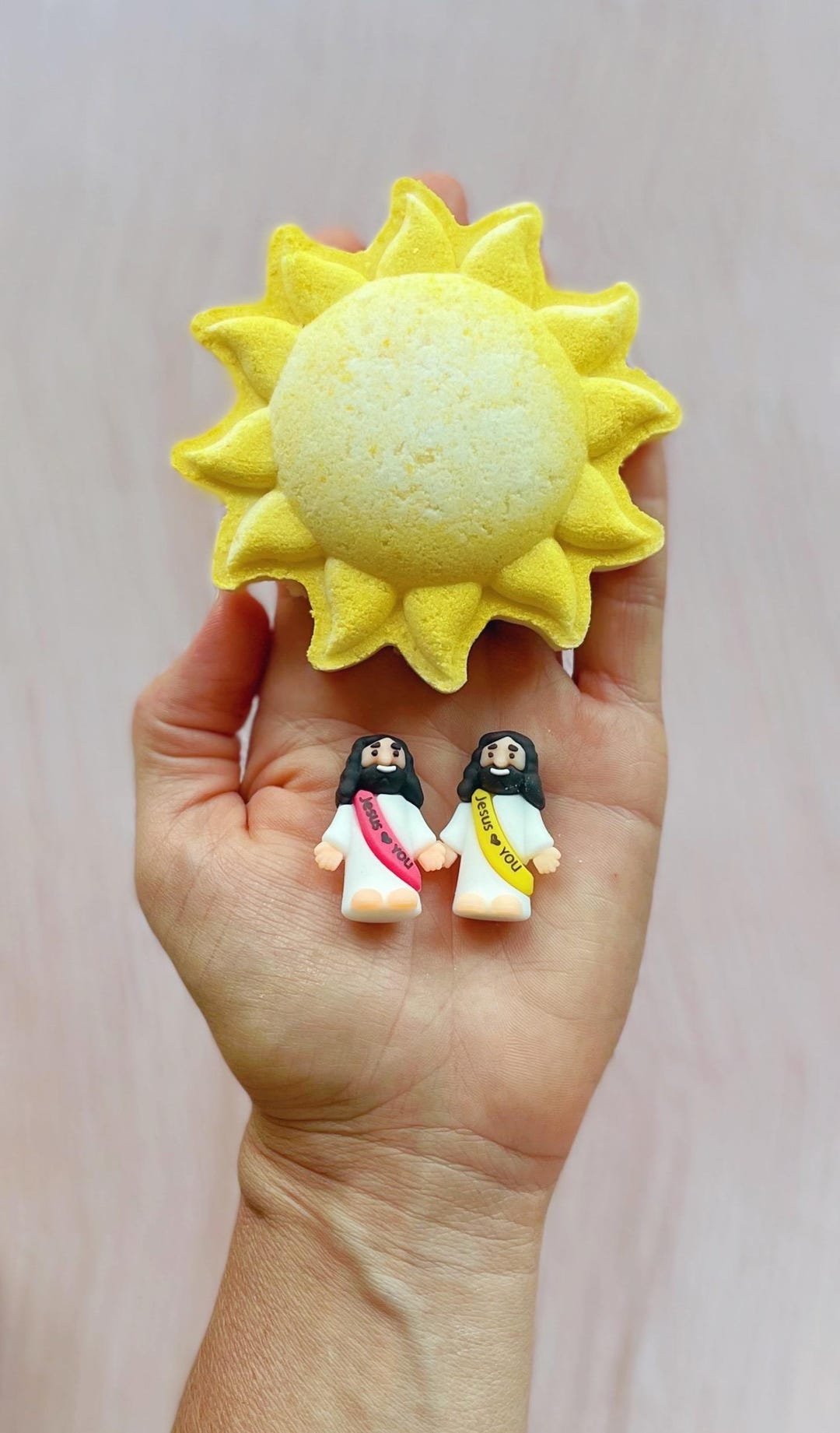 Sun Bath Bomb - With “jesus Loves You” Inside! - Etsy