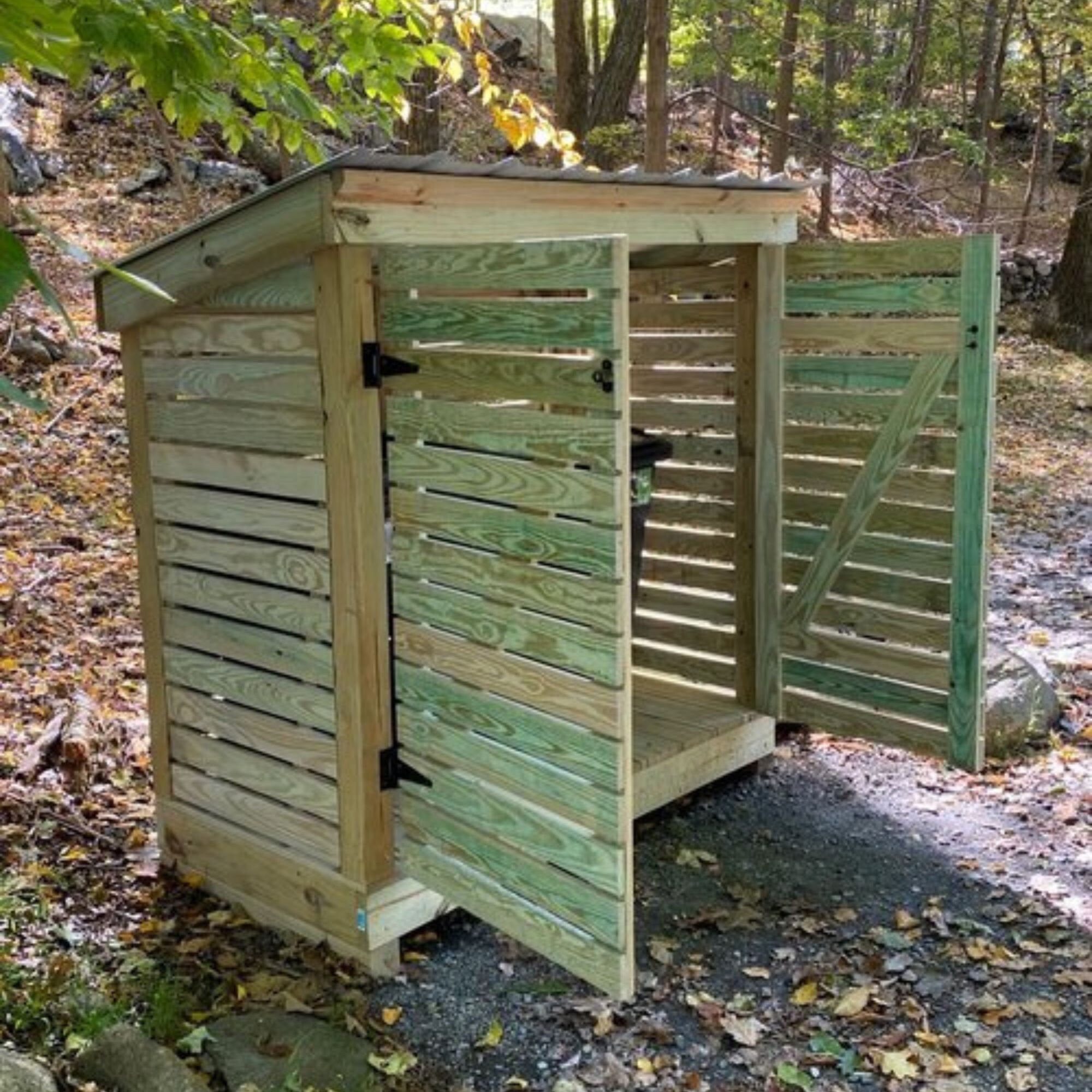 Shed Plan for Trash Bin 3'X6'X'6 Trash Bin Storage, Kitchen Trash Bin ...