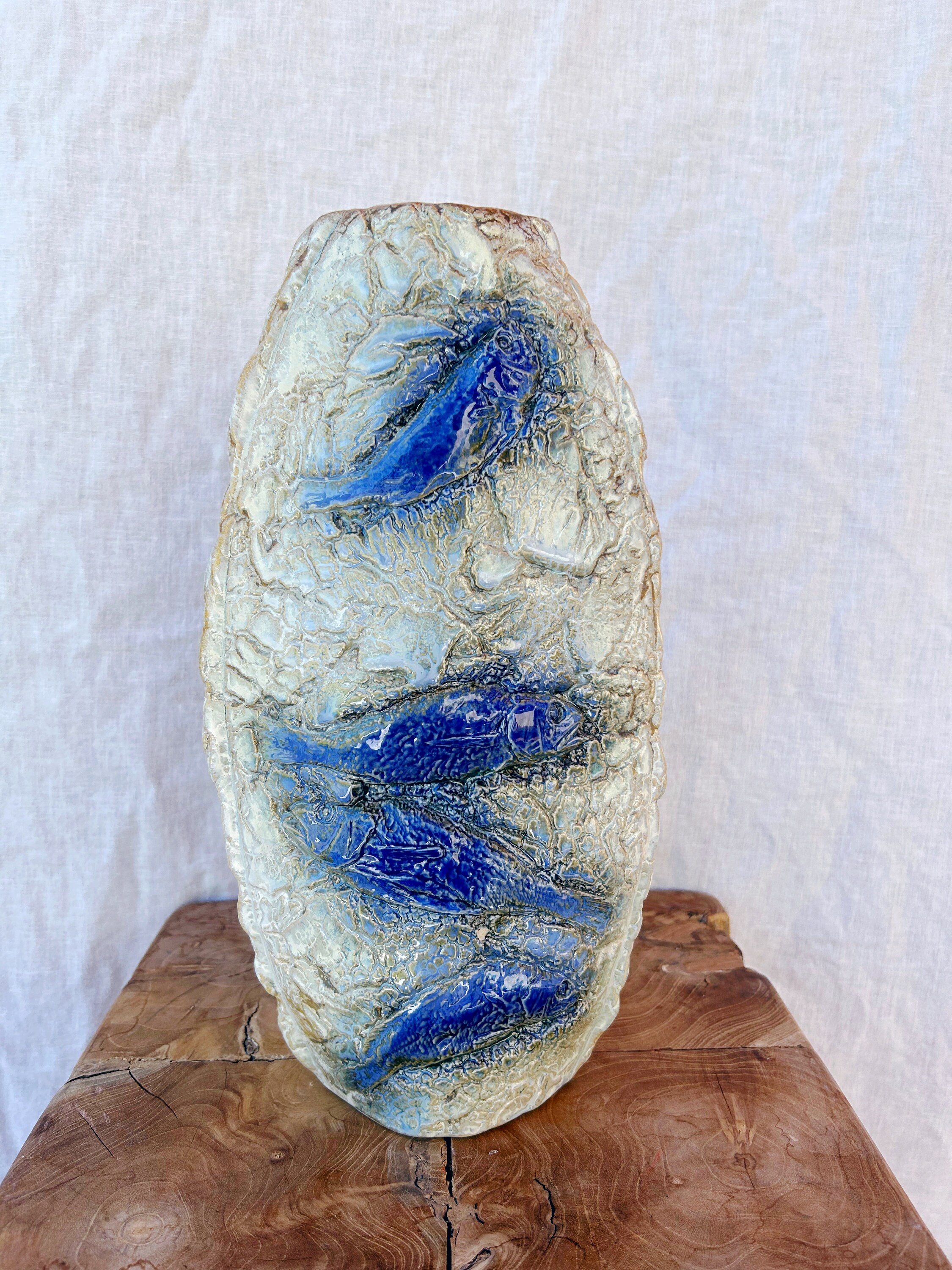 Vintage Tenmoku Modernistic Art Pottery Fish Fossil Blue & White ...