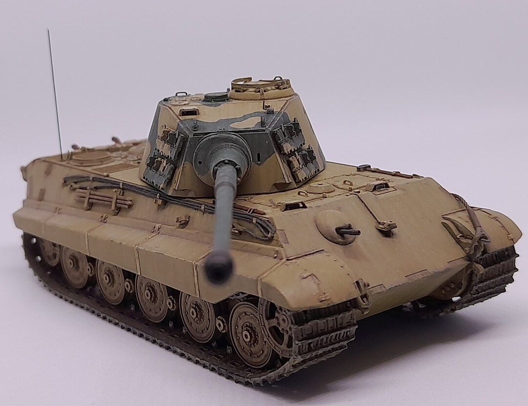 Pro Built KING TIGER (königstiger) German Tank 1/72 Scale Revell Model ...