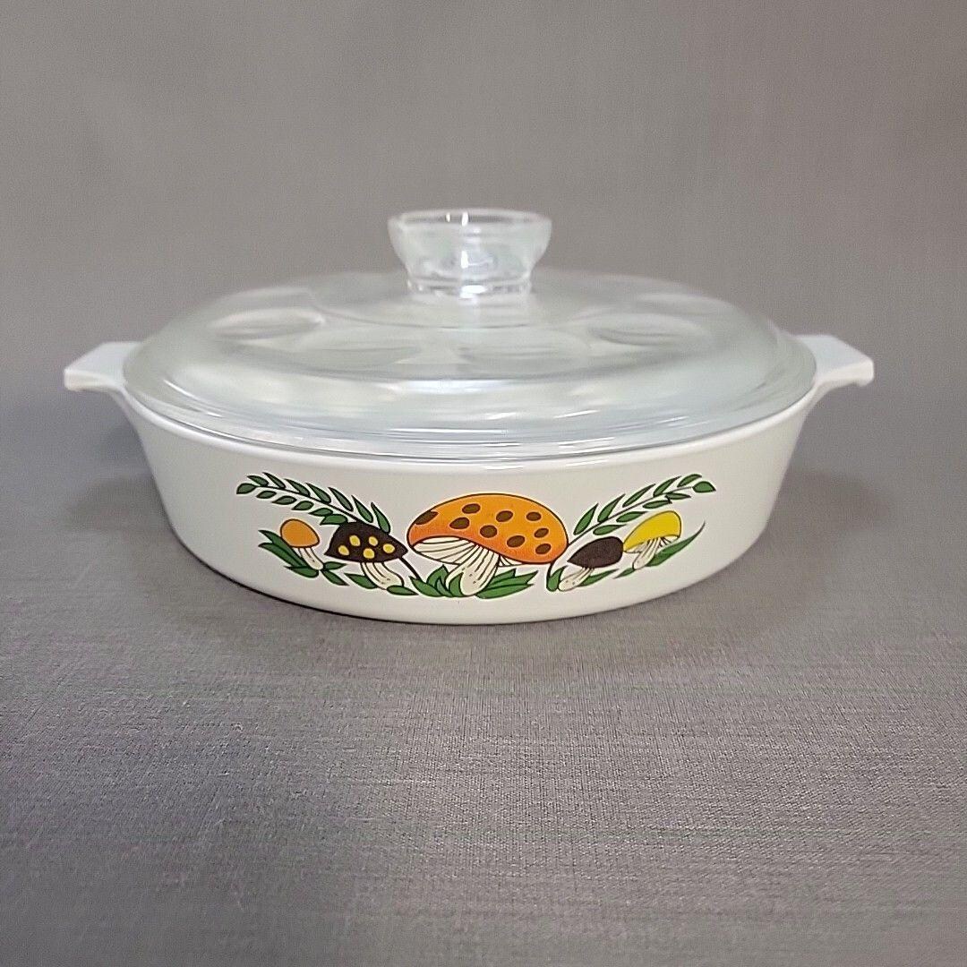 Corning Ware Round Merry Mushroom Baking Dish 8-1/2 Dimpled Lid B-8 1/2 ...