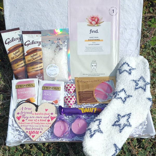 Best Friend Gift Box - 60+ Gift Ideas for 2023