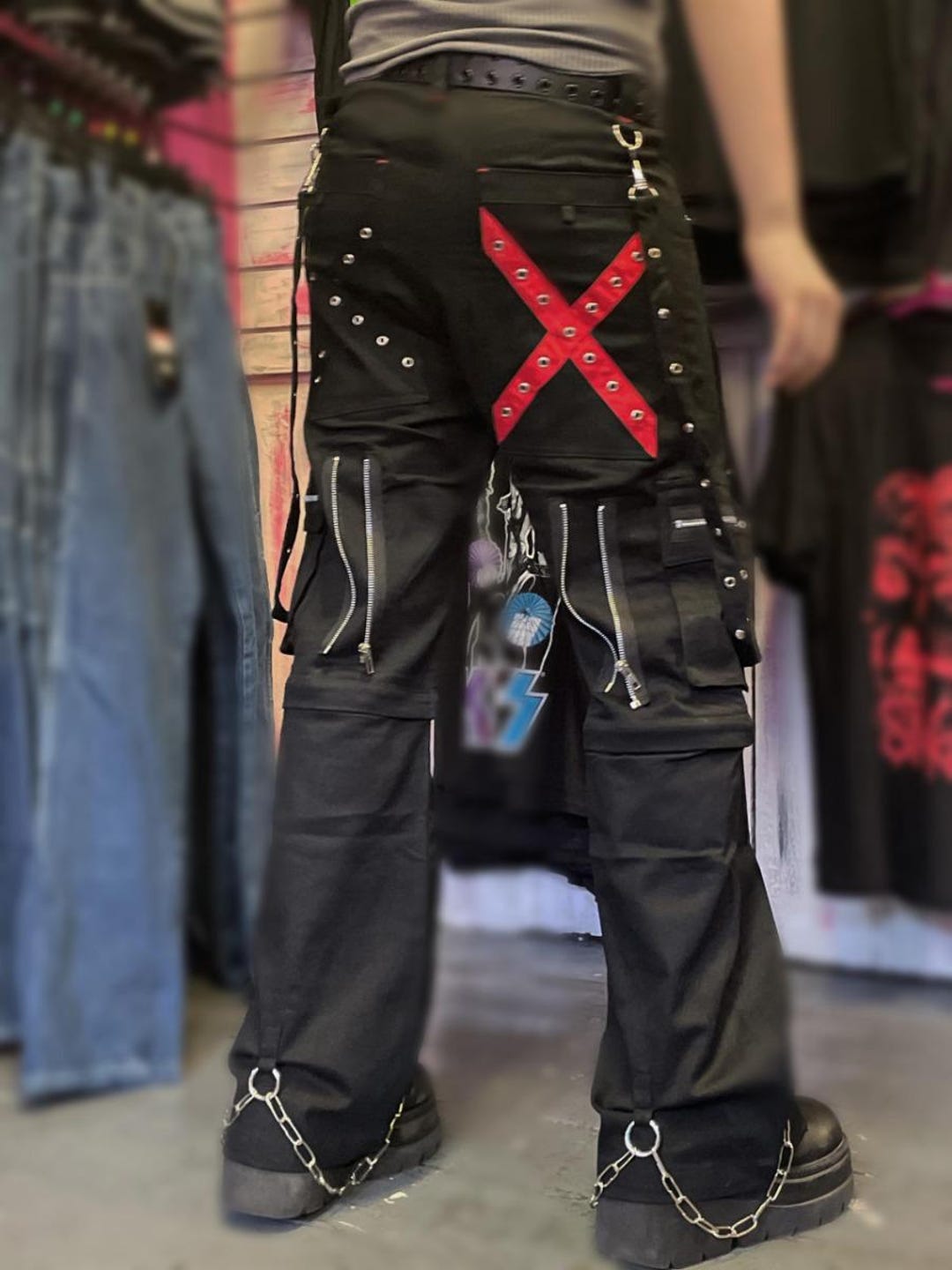 Red and Black Punk Hammer Punk Rock Emo Gothic Alternative Pentagram ...
