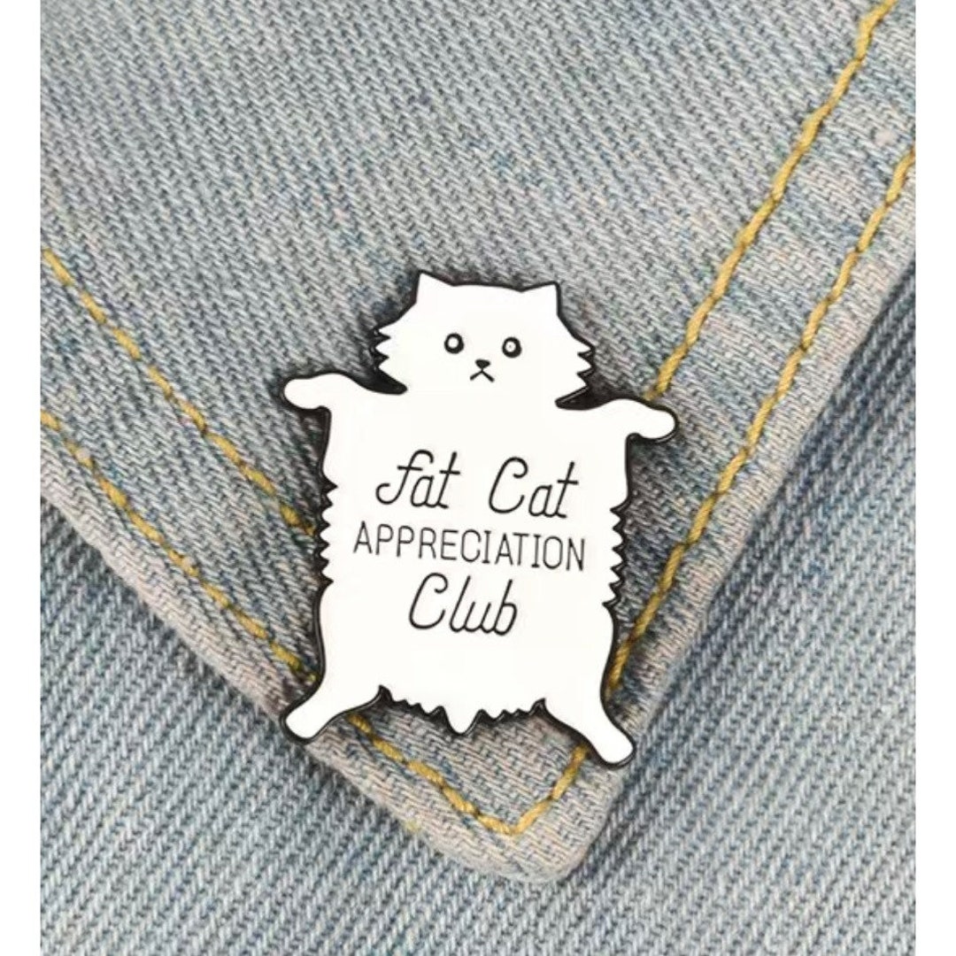 Cute Enamel White Kitten Brooch Pin for Bags and Clothing - Adorable ...