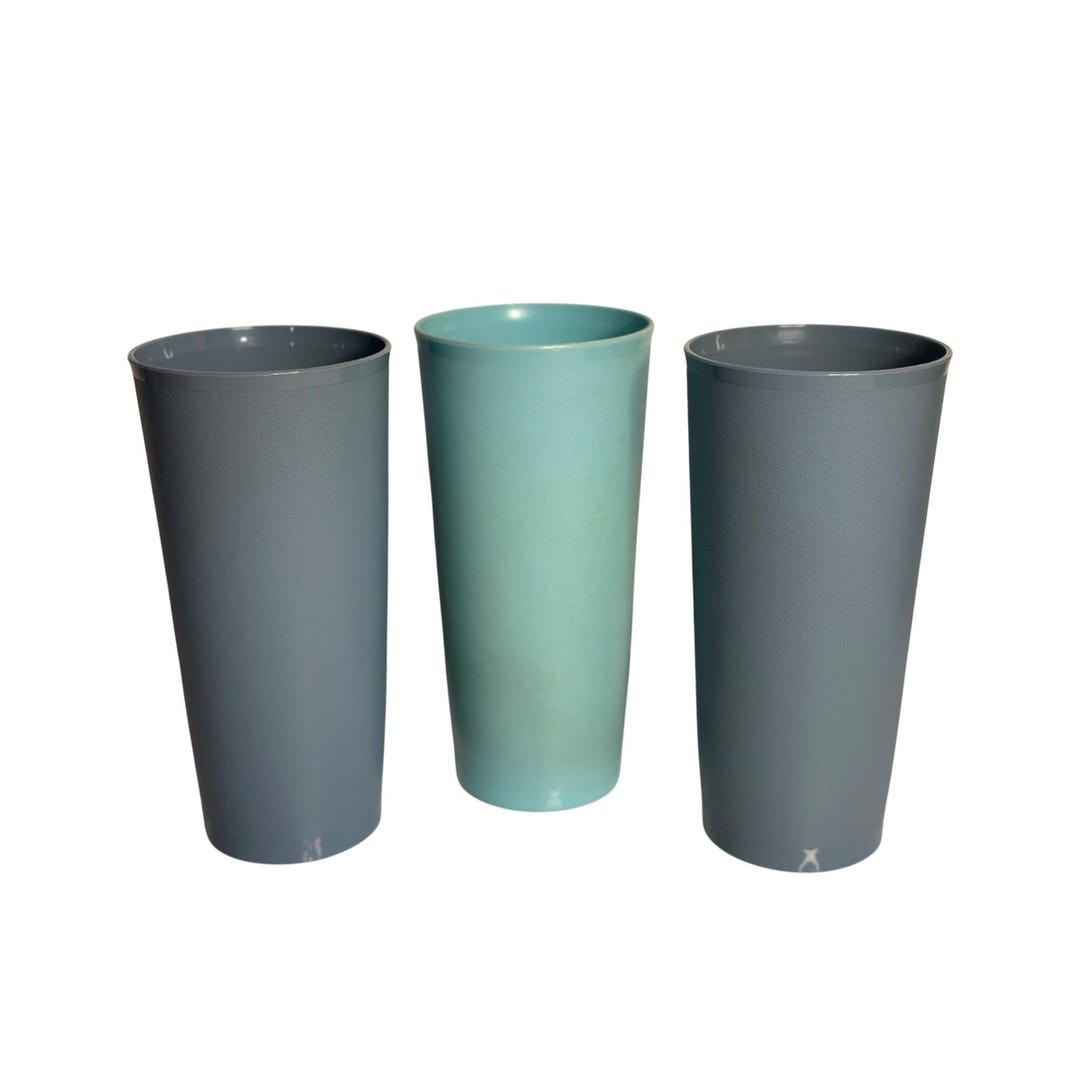 VTG 80s Tupperware Set 3 Plastic Tumblers Gray Teal Retro Cups 6.75 ...