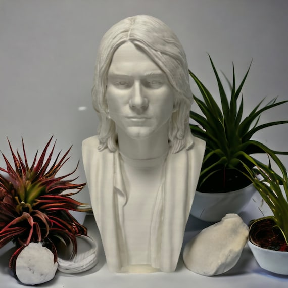Kurt Cobain Statue