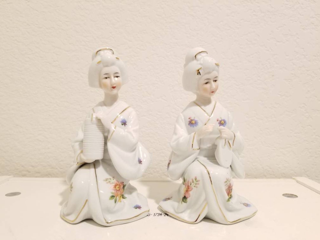 Set of 2 Vintage Ceramic Geisha Figurine, Geisha With Drum and Musical ...