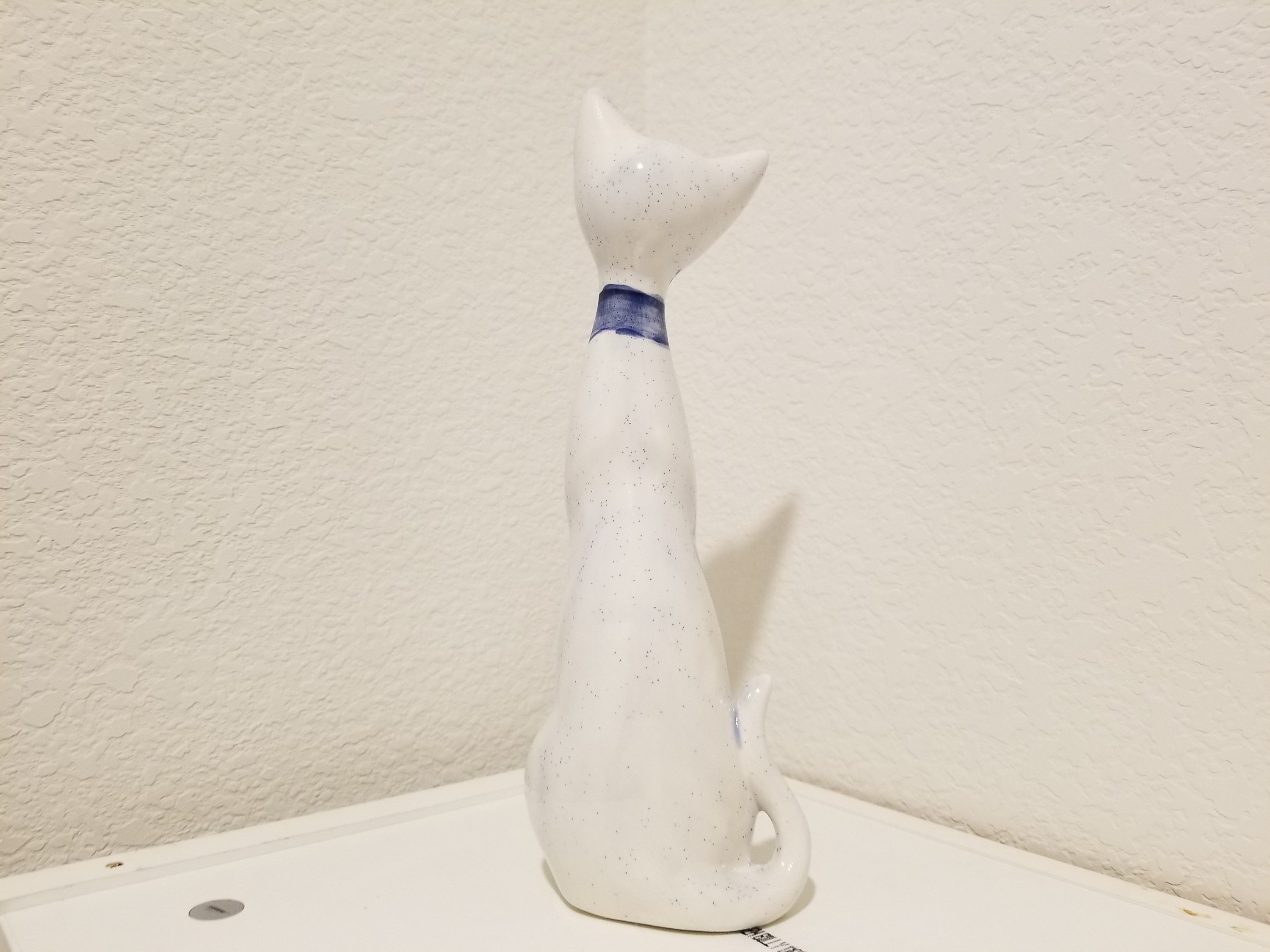 Indigo Cat Figurine, Long Neck Porcelain Cat 10 Inches Tall, Blue White ...