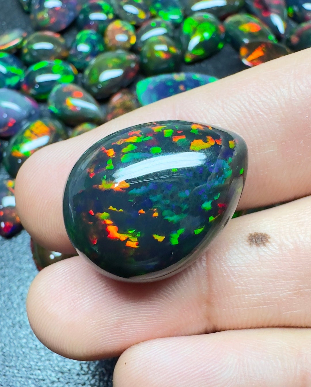 28.8ct Honeycomb Micro-cell Black Ethiopian Welo Opal Bright 5/5 Flashy ...