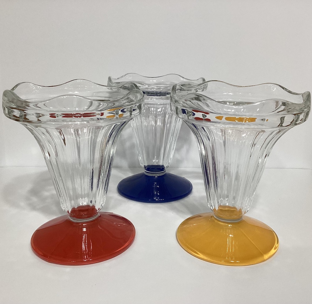 Vintage Luminarc France Glass Sundae / Parfait Dessert Dishes, Set of ...