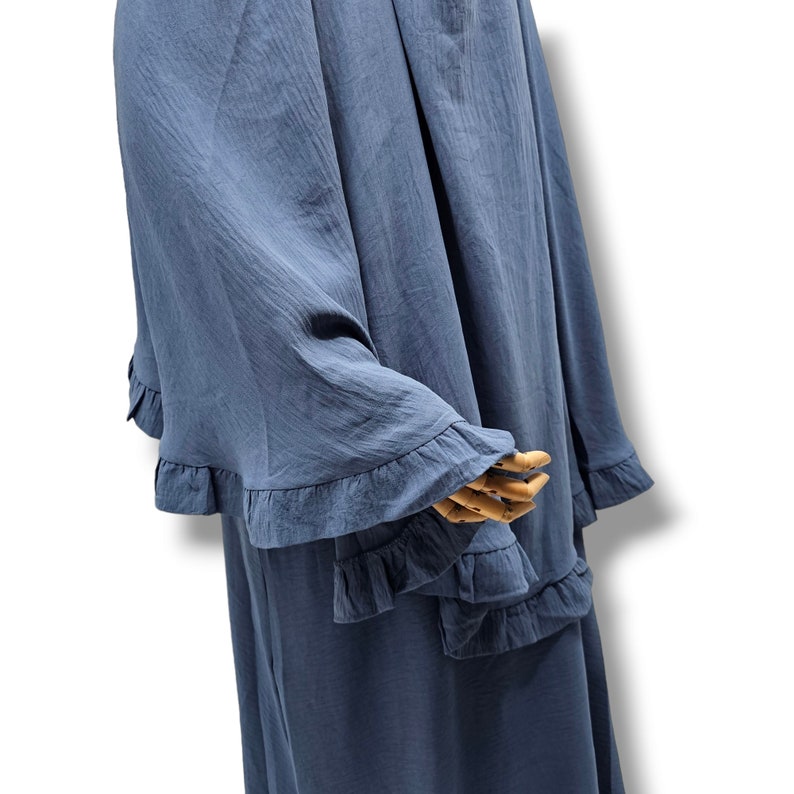 Ruffle Khimar: Crepe Fabric, Modest Muslim Women's Wear - Etsy