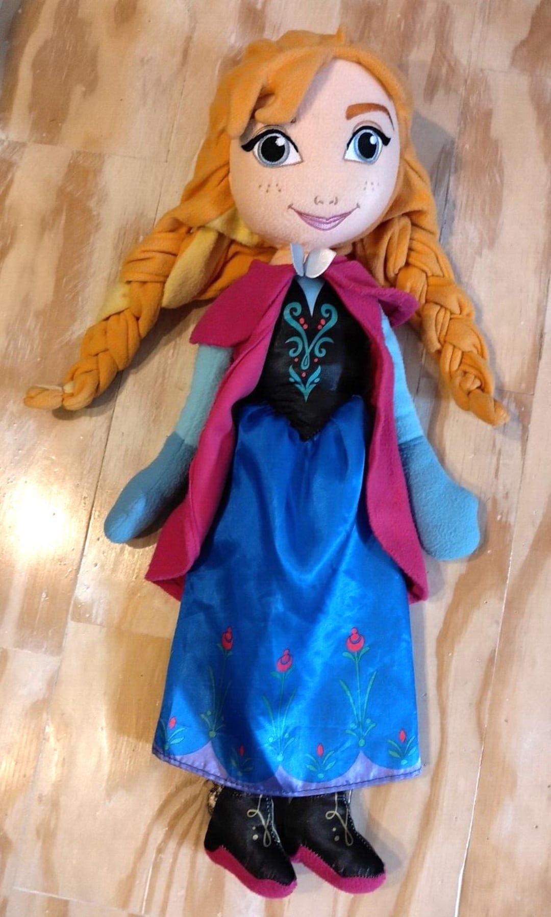 Disney Store Frozen Anna Plush Soft Doll 23 W/cape Great Condition ...